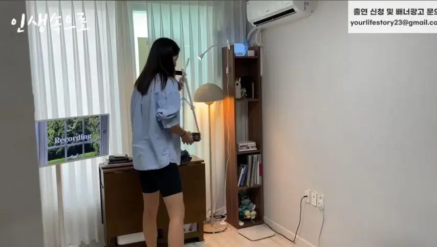 원룸 6평에 사는 키 179cm 무명 여배우 - 모두의 광장 - 엠봉